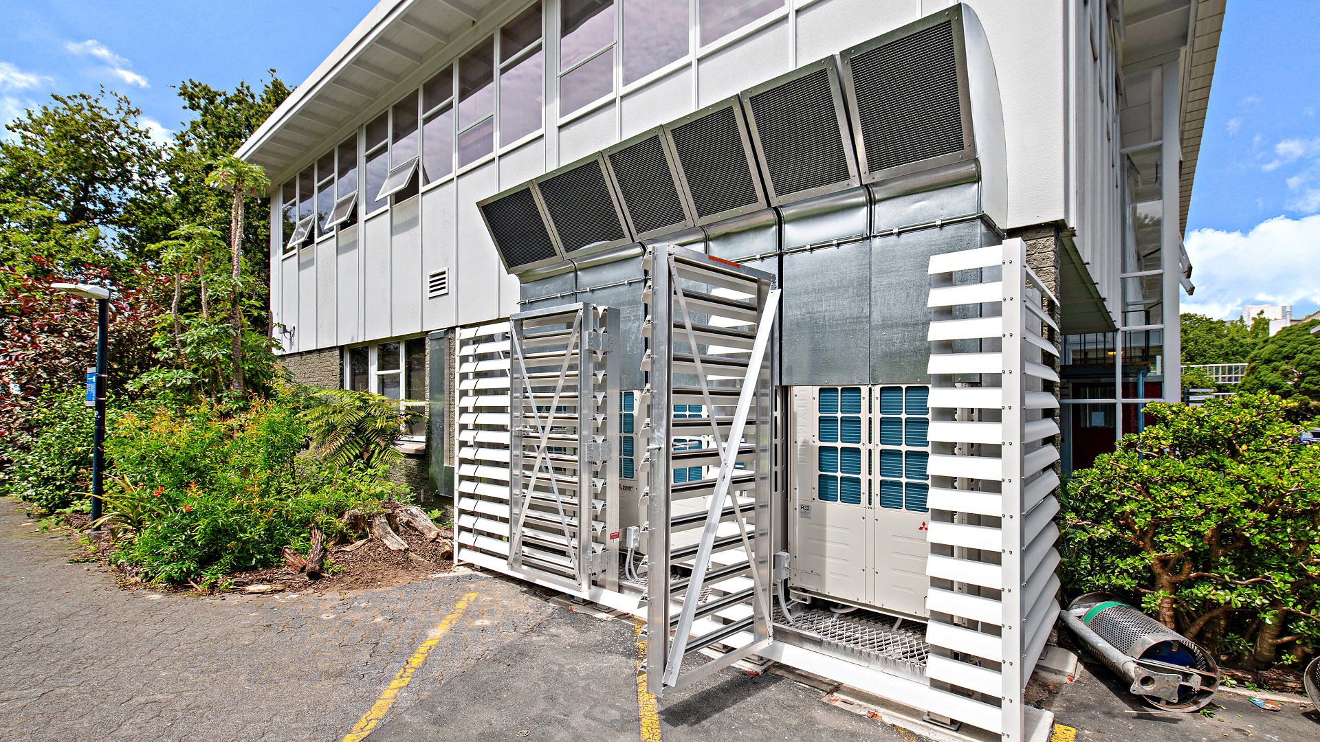 University of Auckland Building B114 Refurbishment - Offices and ...